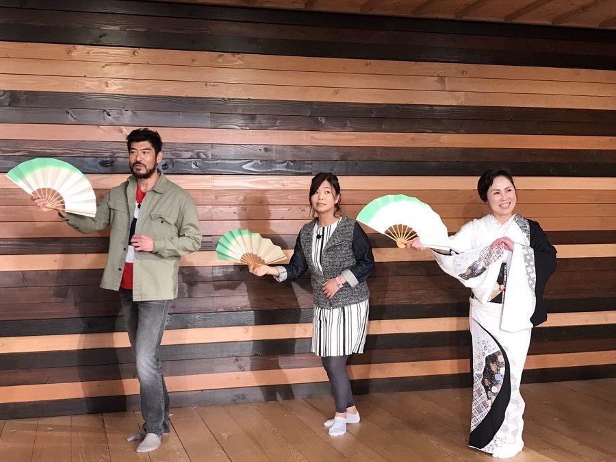 テレ朝post 髙嶋政宏＆大久保佳代子、初対面で熱いハグ！大女優2人から大ブーイングも浴びる 